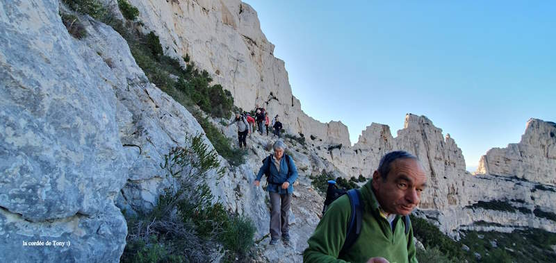 LES CALANQUES LA TETE DE LA MOUNINE - Rando Soleil